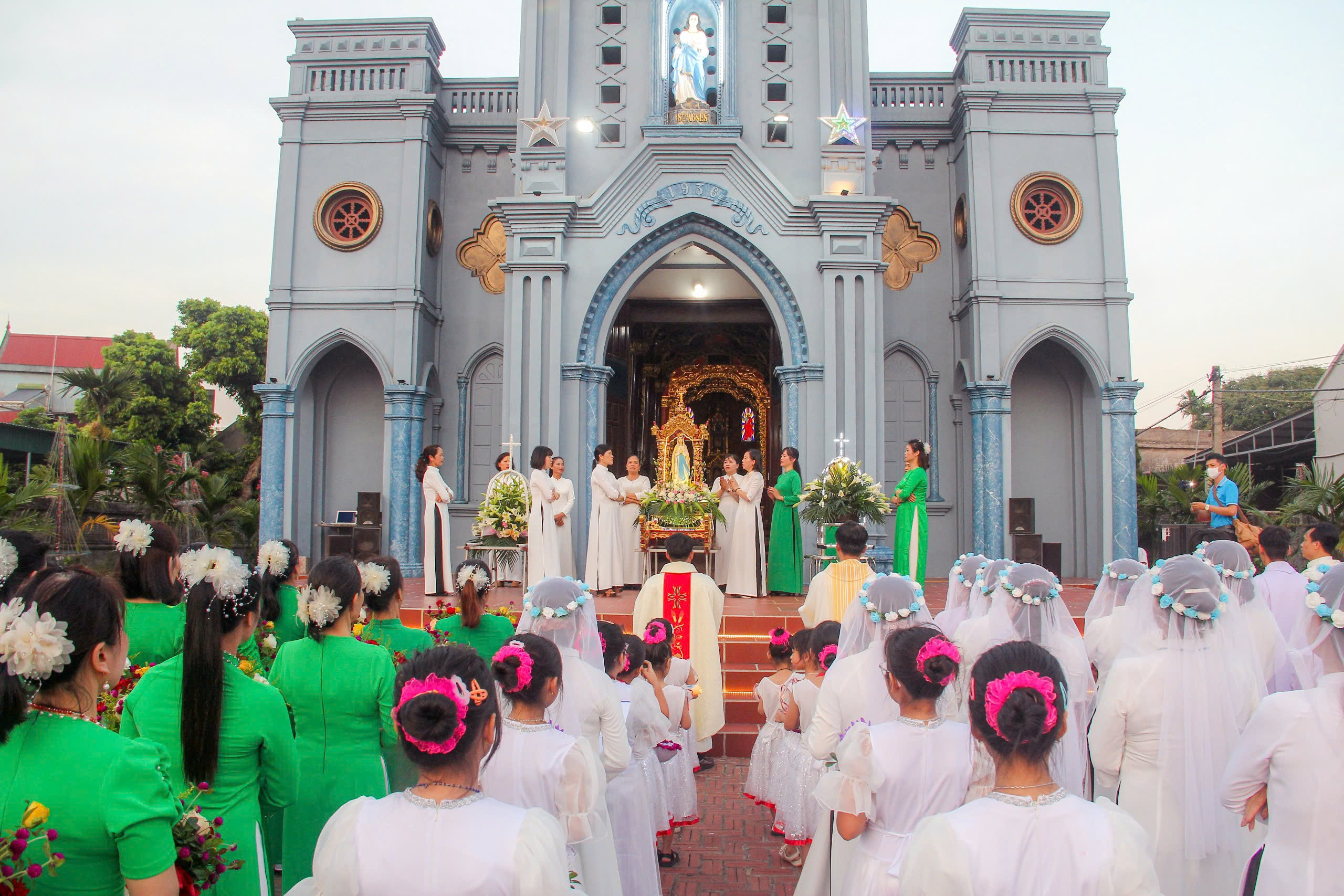 Giáo xứ Đáp Khê: Thánh lễ bế mạc Tháng hoa | Giáo Phận Hải Phòng